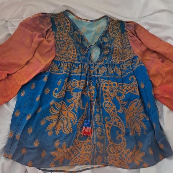 FARM Rio | Tops | Euc Farm Rio Blue Orange Blouse Small | Poshmark